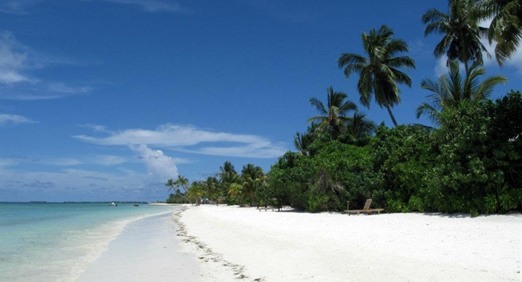 Speciale Maldive Tutto Compreso: Equator Village 3* Superior, 9 giorni ...